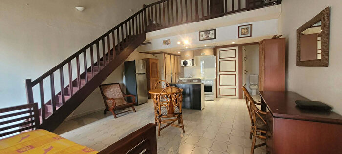 Appartement à vendre - Saint-François - 2 pièces - 1 chambre