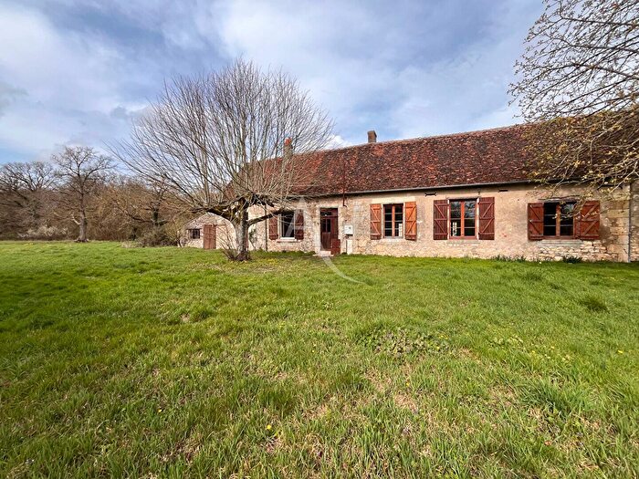 Maison à louer - Pontlevoy - 4 pièces - 3 chambres