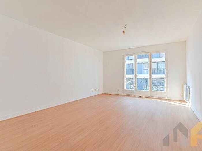 Issy-les-Moulineaux : Appartement 3 pièces à louer