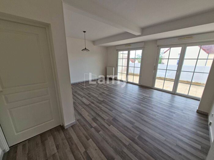 Les Bricheres Zus -Hbm, Auxerre - Appartement 3 pièces à louer