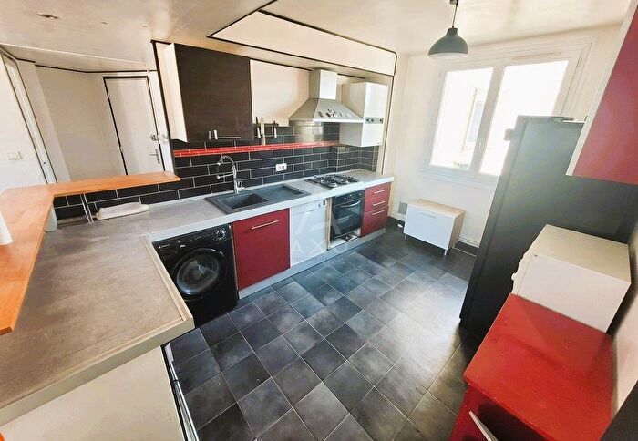 Appartement à vendre - Albertville, Centre-ville - 3 pièces - 2 chambres