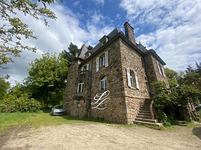 Maison à vendre - Derval - 13 pièces - 9 chambres