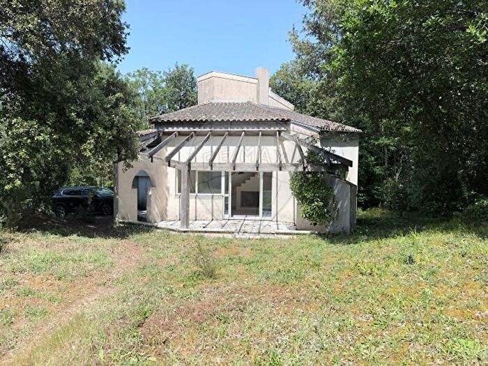 Maison 4 pièces à vendre à Saint-Palais-sur-Mer