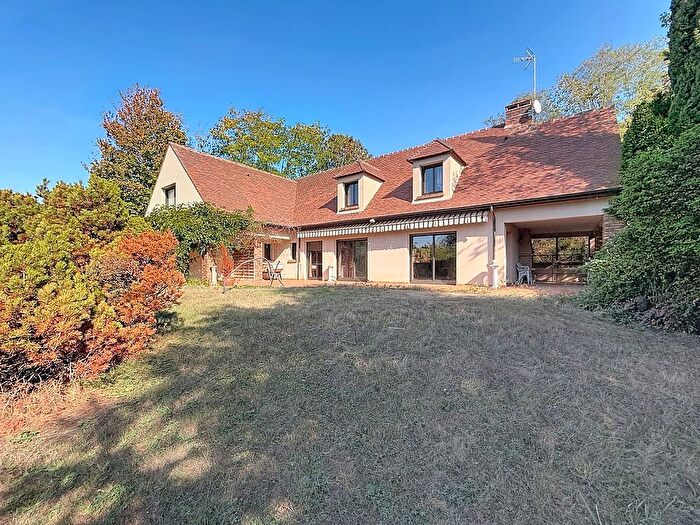 Maison 7 pièces à vendre à Santeny