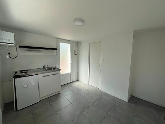 Appartement 2 pièces à Retiers, à louer