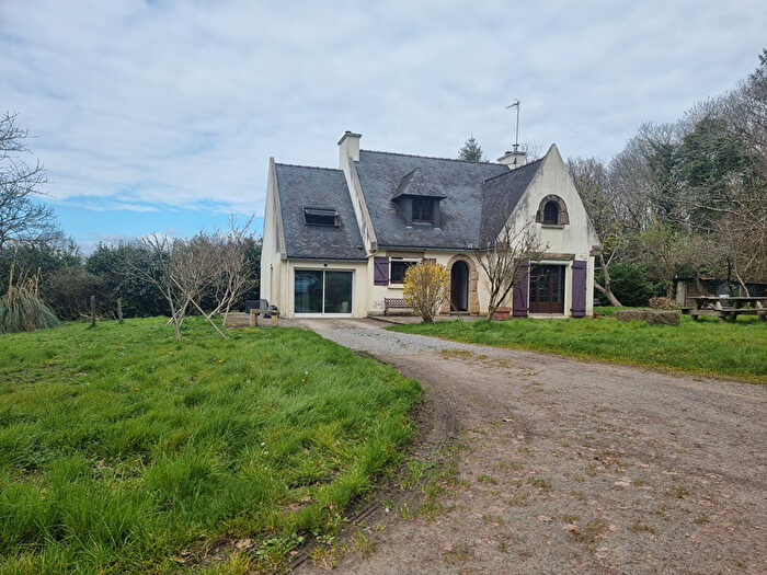 Maison à vendre - Moëlan-sur-Mer - 7 pièces - 4 chambres