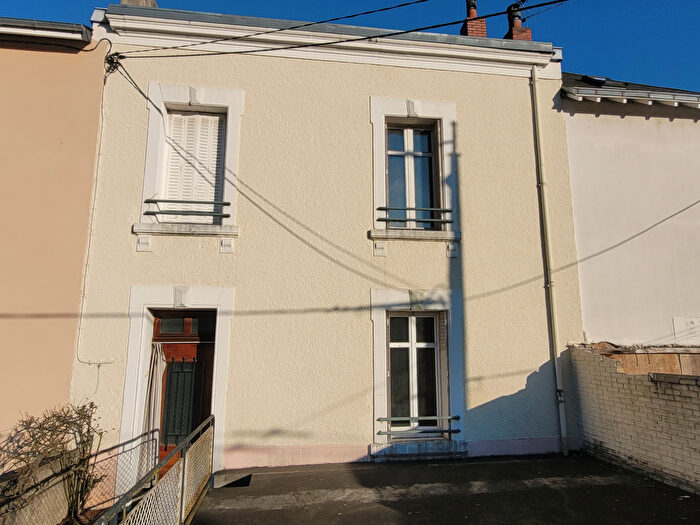 Maison à vendre - Limoges, Louyat - 5 pièces - 3 chambres