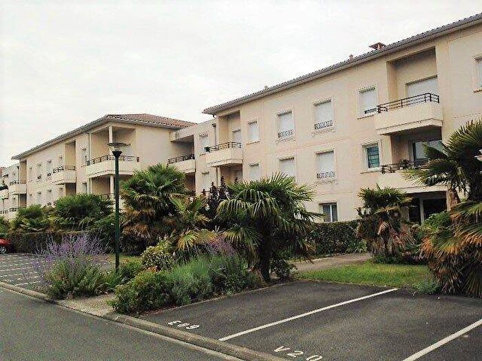 Appartement à louer - Médoquine-Haut-Brion, Talence - 3 pièces - 2 chambres