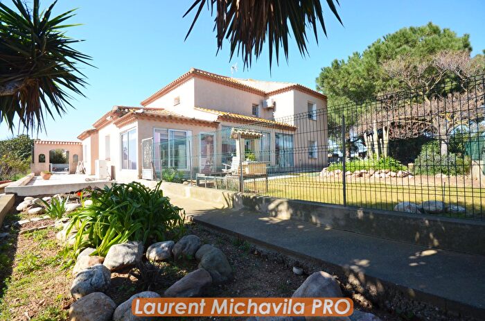 Maison à vendre - Villeneuve-lès-Béziers - 7 pièces - 3 chambres