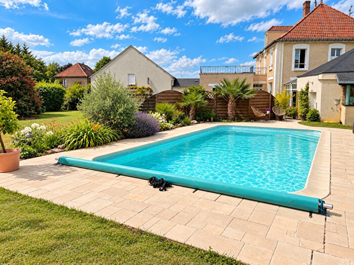 Bleury-Saint-Symphorien - Maison 7 pièces à vendre