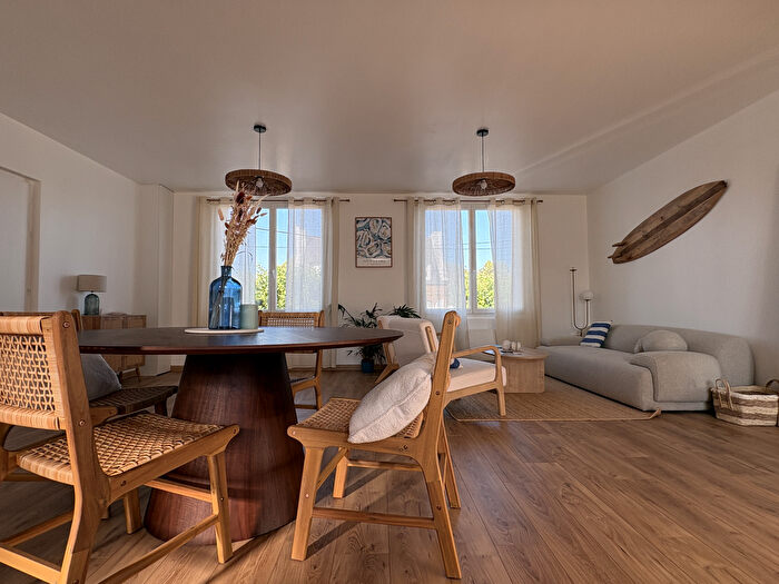 Carnac, Carnac Plage : Appartement 4 pièces à vendre