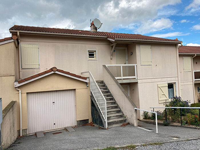 Appartement à louer - Saint-Félicien - 4 pièces - 3 chambres