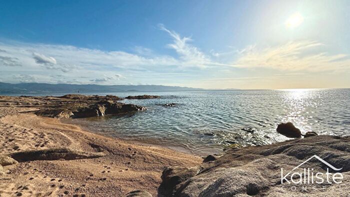 Maison à vendre - Ajaccio, Résidence des Iles - 10 pièces - 7 chambres