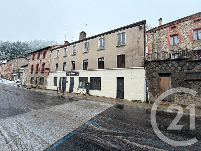 Maison à vendre - Riotord - 13 pièces - 6 chambres