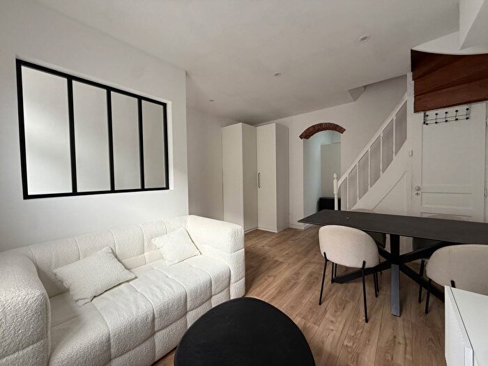 Maison à louer - Sainte Anne-Faubourg, Amiens - 3 pièces - 2 chambres