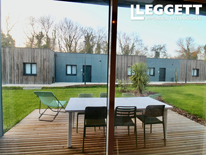 Maisons à vendre et appartements à louer - 1
