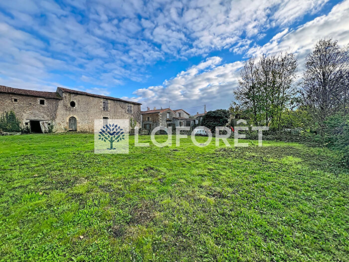 Maison à vendre - Sainte-Verge - 2 pièces - 1 chambre