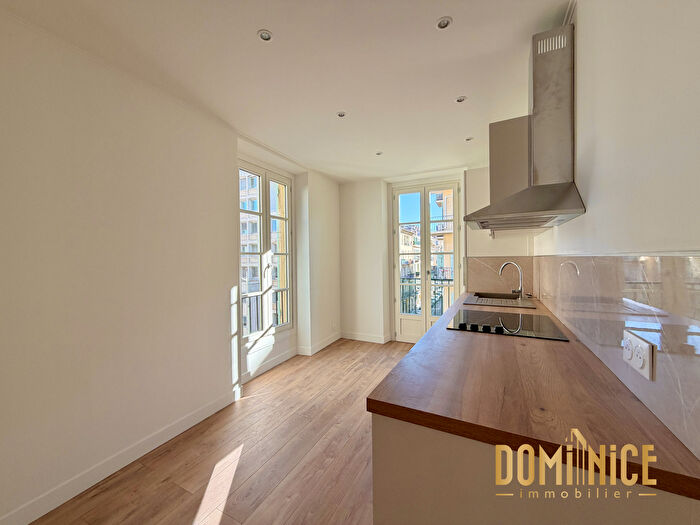 Appartement 3 pièces à Nice, Carabacel, à vendre