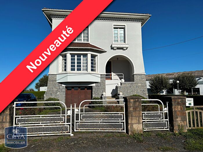 Maison à vendre - Oradour-sur-Vayres - 5 pièces - 4 chambres