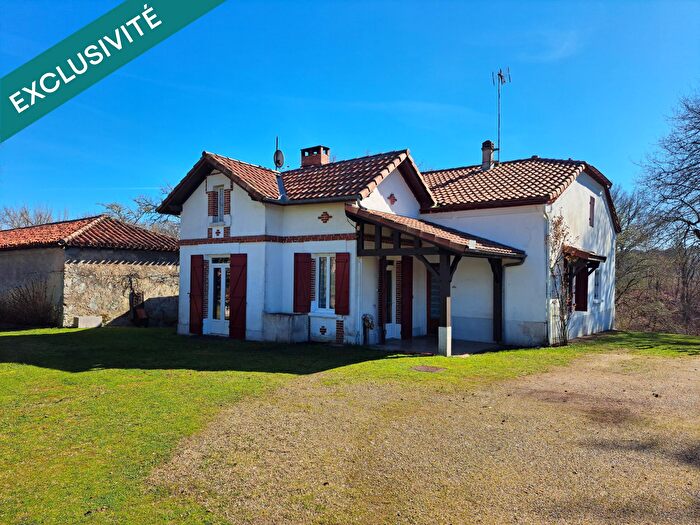 Maison à vendre - Roquefort - 5 pièces - 3 chambres