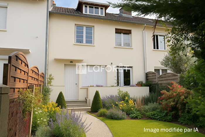 Maison à vendre - Ormesson-sur-Marne - 6 pièces - 4 chambres