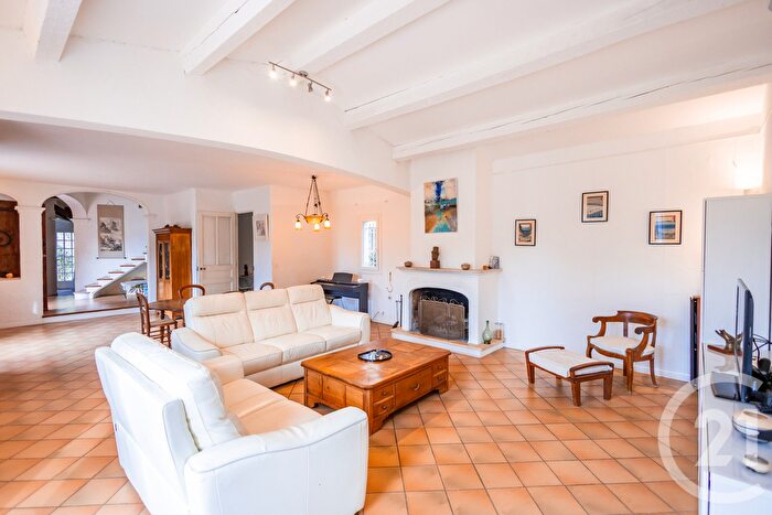 Maison 8 pièces à vendre à Ollioules, Trémaillon