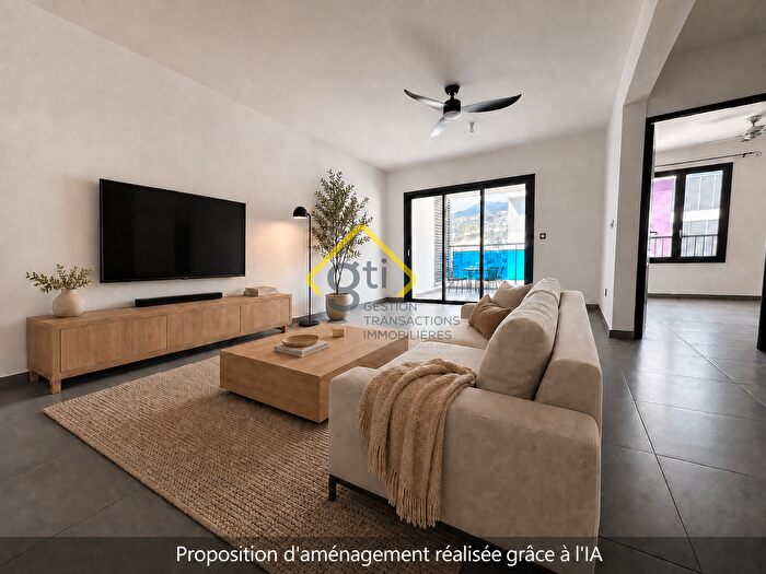 Appartement 5 pièces à Saint-Denis, Centre-ville, à vendre