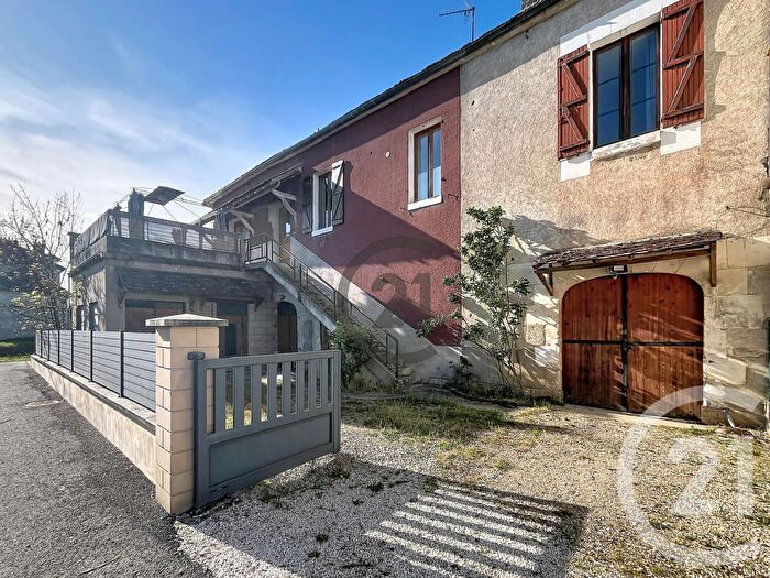Cravant - Appartement 4 pièces à vendre