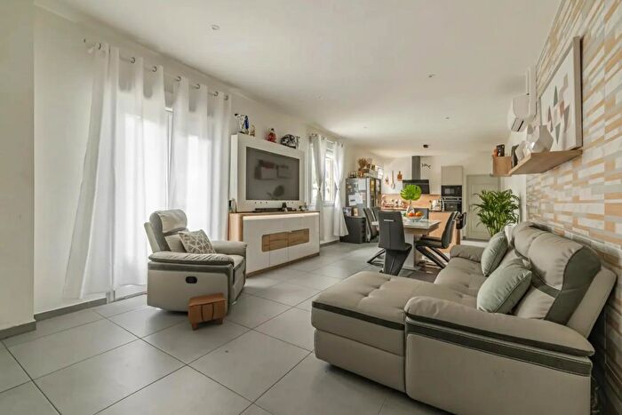 Maison à vendre - Champigny-sur-Marne, Quatre Cités, Simonettes - 5 pièces - 4 chambres