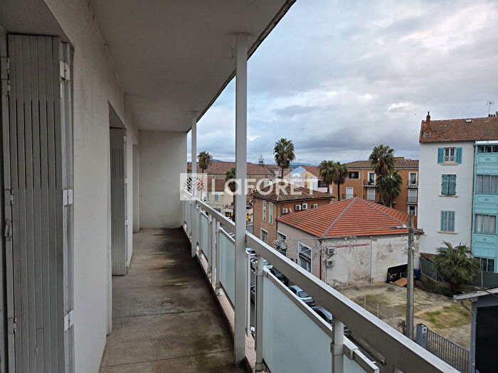 Appartement à louer - Hyères, Gare, Godillot - 3 pièces - 2 chambres