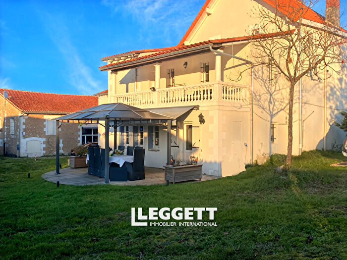 Maison à vendre - Ribérac - 20 pièces - 14 chambres