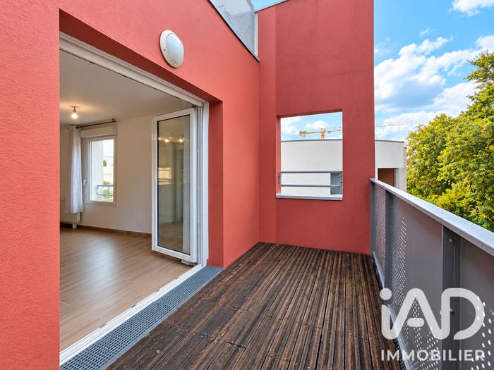 La Chapelle-sur-Erdre, Centre-ville, Gare, Chêne Vert : Appartement 3 pièces à vendre