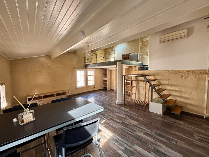 Appartement à vendre - Arles, Centre-ville - 2 pièces - 1 chambre