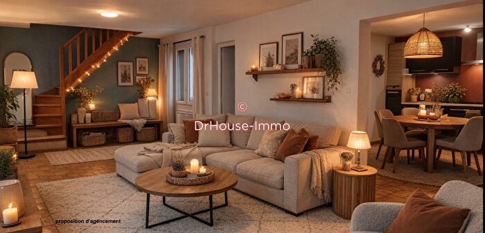 Maison à vendre - Mehun-sur-Yèvre - 4 pièces - 3 chambres