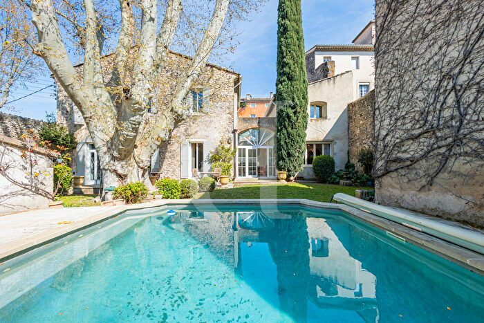 Maison à vendre - Carpentras, Coeur de Ville - 9 pièces - 6 chambres