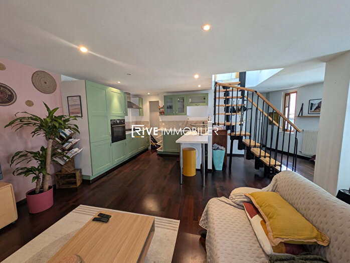 Thonon-les-Bains, Est : Appartement 3 pièces à vendre