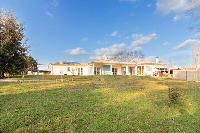 Maison à vendre - Cadaujac - 10 pièces - 5 chambres