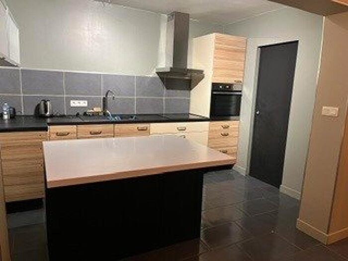 Sablé-sur-Sarthe, Centre-ville, Sillé le Guillaume : Maison 5 pièces à vendre