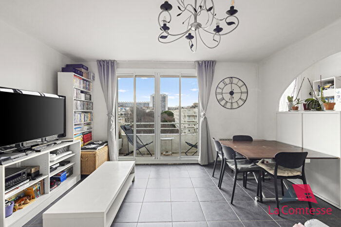 Appartement à vendre - Marseille e , Saint-Giniez - 4 pièces - 3 chambres