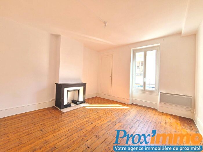 Appartement à louer - Centre Ville Nord, Voiron - 3 pièces - 2 chambres