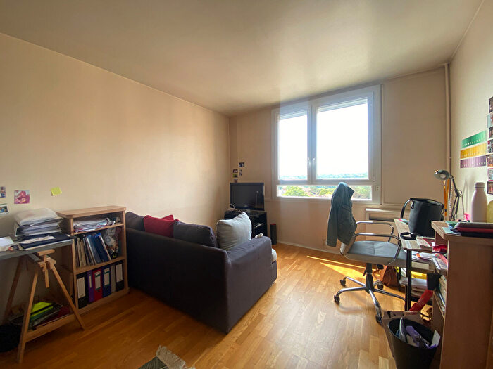 Appartement à louer - Limoges, CHU - 2 pièces - 1 chambre