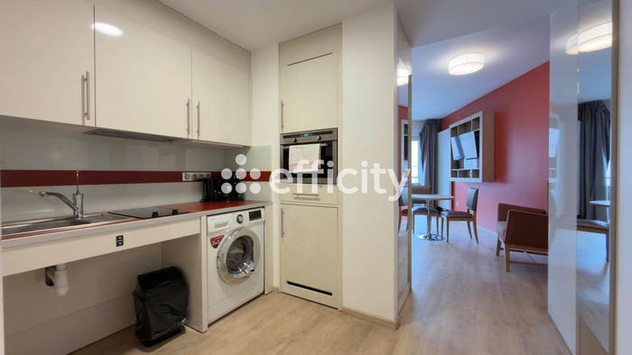 Appartement 1 pièce à Centre-Stade, Chambéry, à louer