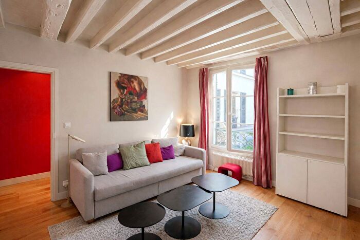 Appartement à louer - Saint Thomas dAquin, Paris ème arrondissement - 2 pièces - 1 chambre