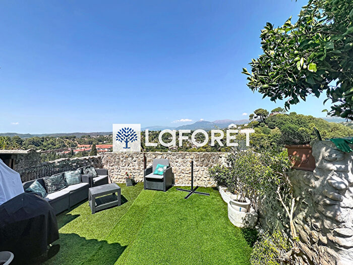 Maison 5 pièces à vendre à Cagnes-sur-Mer, Haut de Cagnes