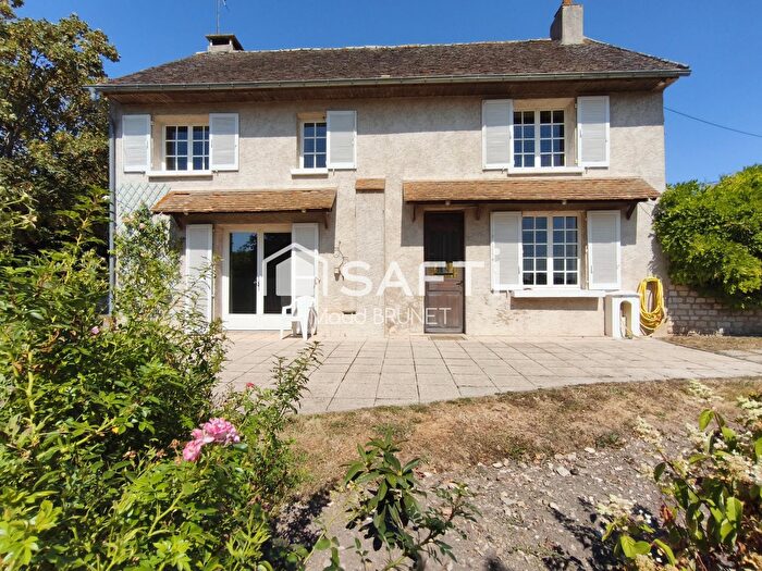 Bréval : Maison 3 pièces à vendre