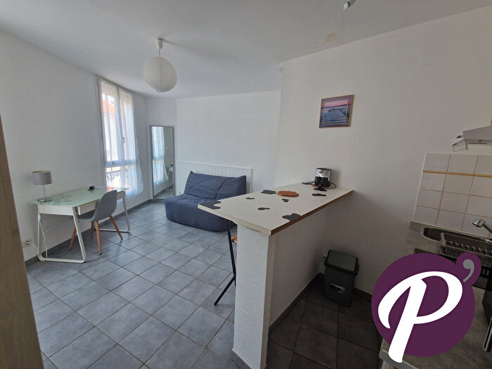 Appartement 1 pièce à Bergerac, Centre-ville, à louer