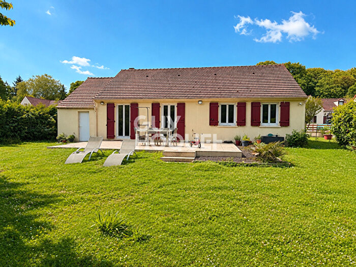 Maison 5 pièces à vendre à Le Coudray-Montceaux