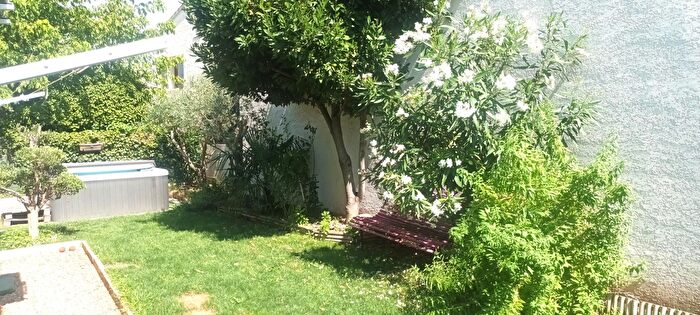 L'Isle-sur-la-Sorgue, Centre-ville - Maison 5 pièces à vendre