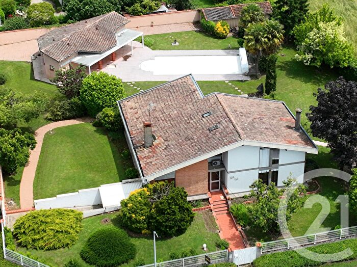 Maison à vendre - La Ville-Dieu-du-Temple - 5 pièces - 3 chambres