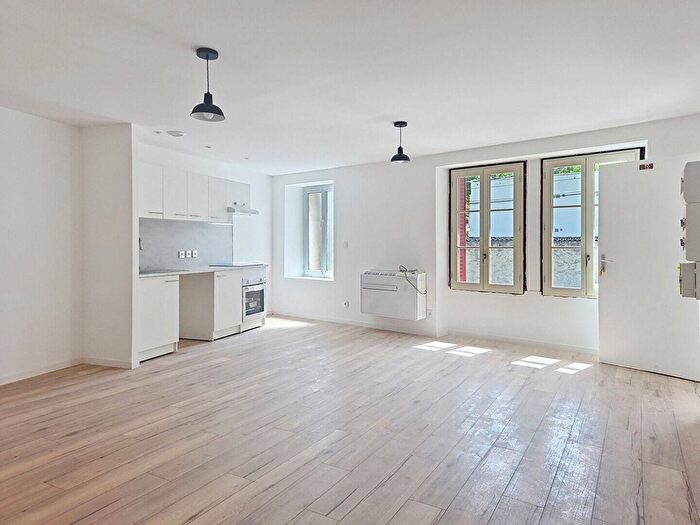 Appartement 4 pièces à louer - Zone Urbaine Est, Figeac